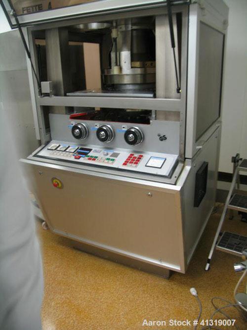 UsedFette Rotary Tablet Press, Model 2000. 36 stations, format B.
