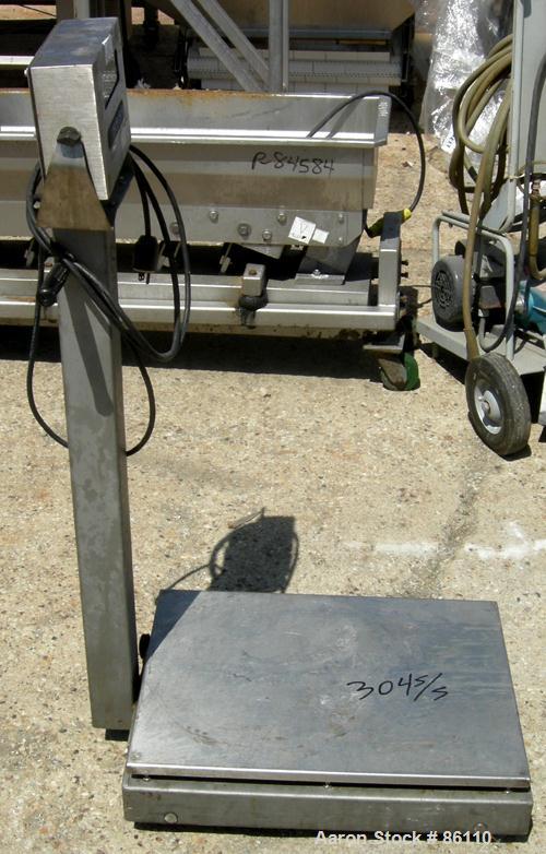 USED: GSE platform scale, 1000 pound capacity, model 810SSX. 18" x 24