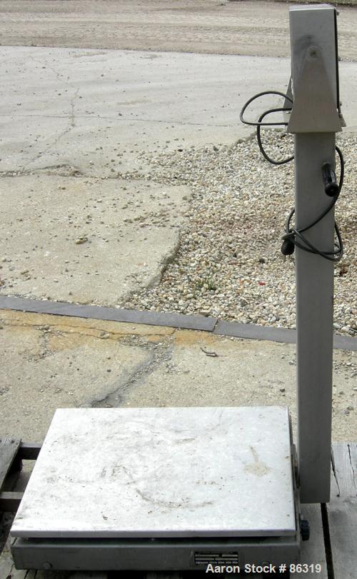 USED: General Weighing Systems platform scale, 1000 pound capacity, m