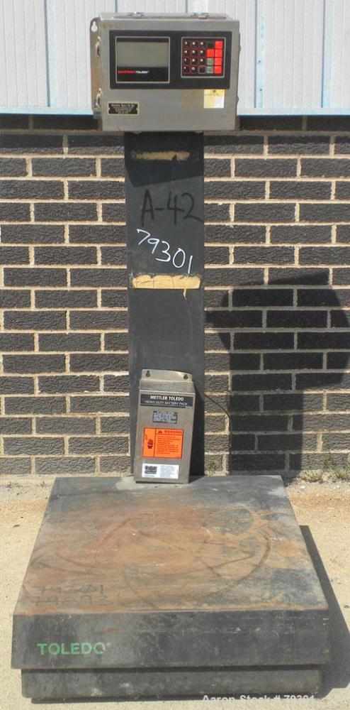 Used Toledo Digital Scale, 660 Pound Capacity, Model 2185. Carbon ste