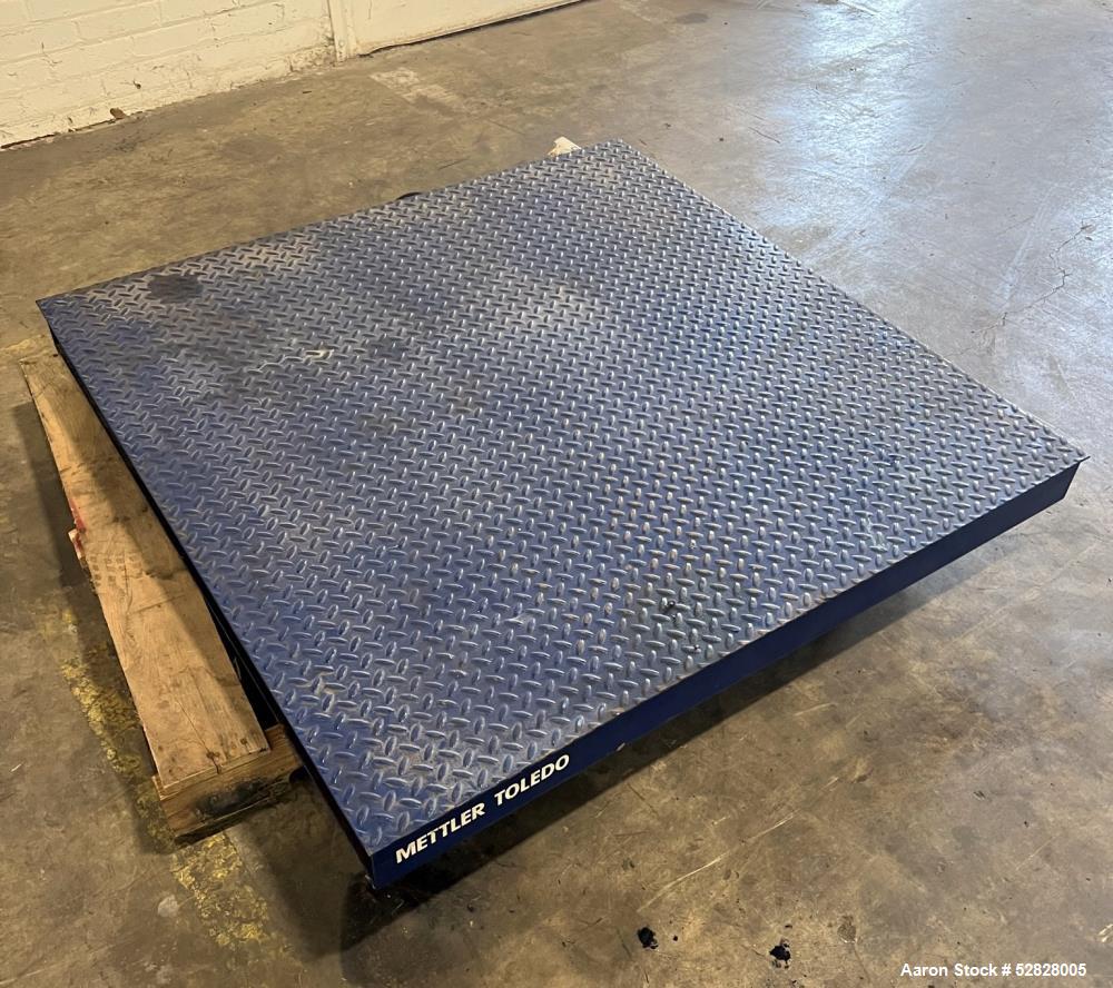 Used Mettler Toledo Digital Floor Scale, Model PFA261. 2500lb Capacit