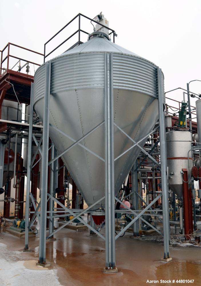 Used Southern States Bolt-Together Silo, Galvanized Steel. Approximat