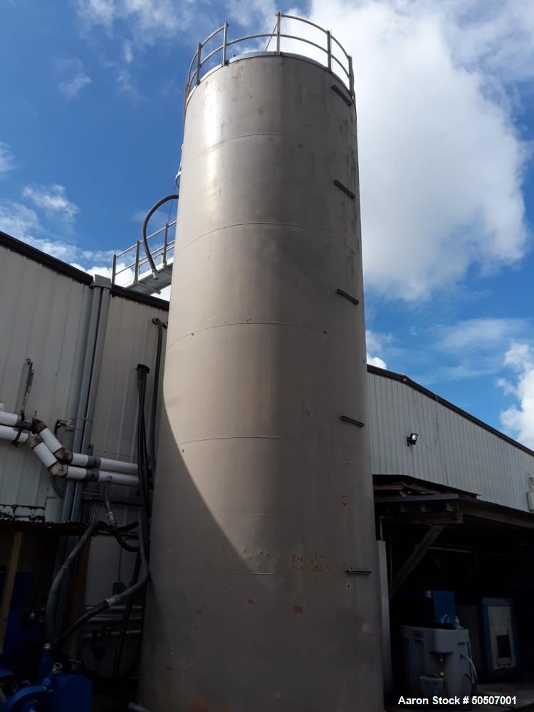 Used Silo, Stainless Steel, 12' diameter x 34' High. Capacity 109m3.