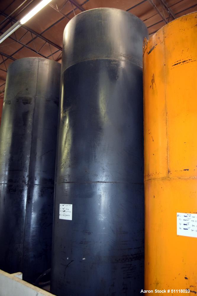 Usado- Tanque, aproximado de 2500 galones, acero