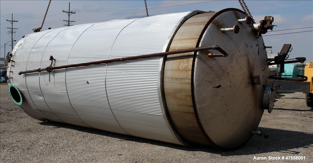 Used Insulated Tank, Approximate 10,000 Gallon, 304 Stainless Steel,