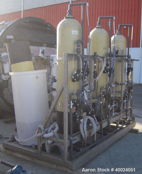 Used Osmonics Reverse Osmosis System, Model 54A-HR(PA)10K-DLX. Permea